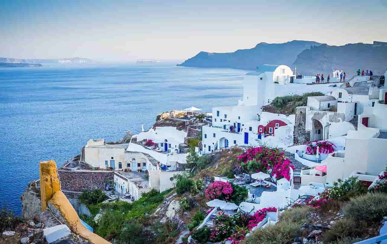 Best Places to Visit in September - Take Off With Me