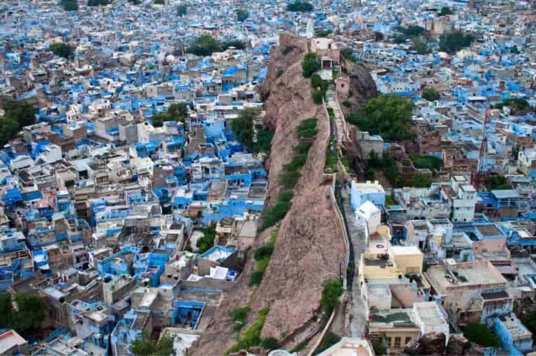 Top 13 Reasons to Visit Rajasthan - Take Off With Me